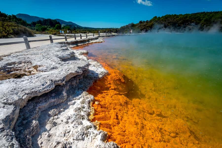 Auckland: Wai-O-Tapu and Lake Taupo Private Day Tour - An In-Depth Look at the Itinerary and Highlights