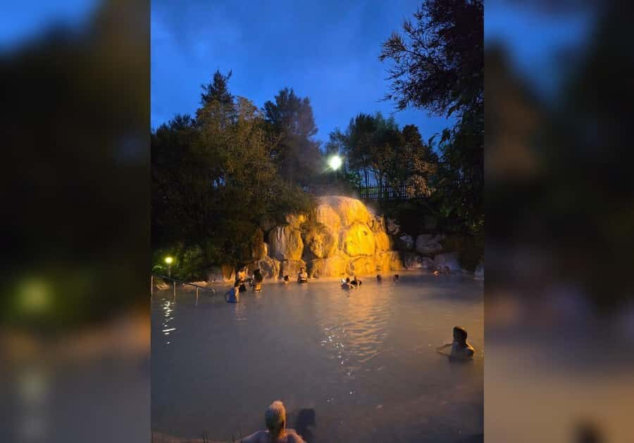 Auckland: Whakarewarewa Village & Wai-o-Tapu & Huka Falls - What Makes This Tour Stand Out?