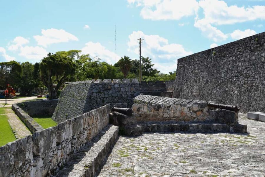 Bacalar: Lagoon, Pirate Canal, Stromatolite Day Trip w/Lunch - Practical Considerations