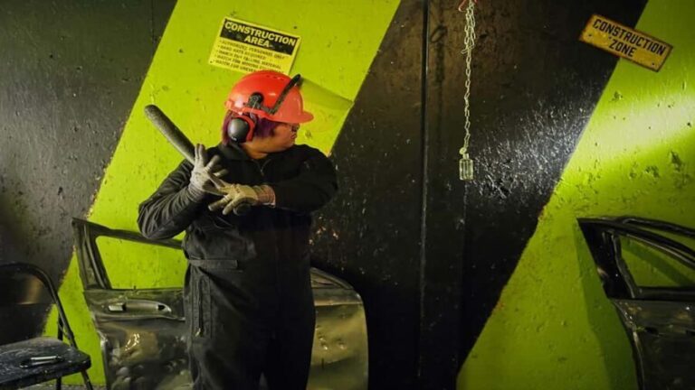 Bakersfield: Rage Room Experience - Key Points