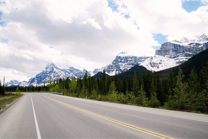 Banff Canmore to Calgary YYC Airport Transfer - The Experience in Detail