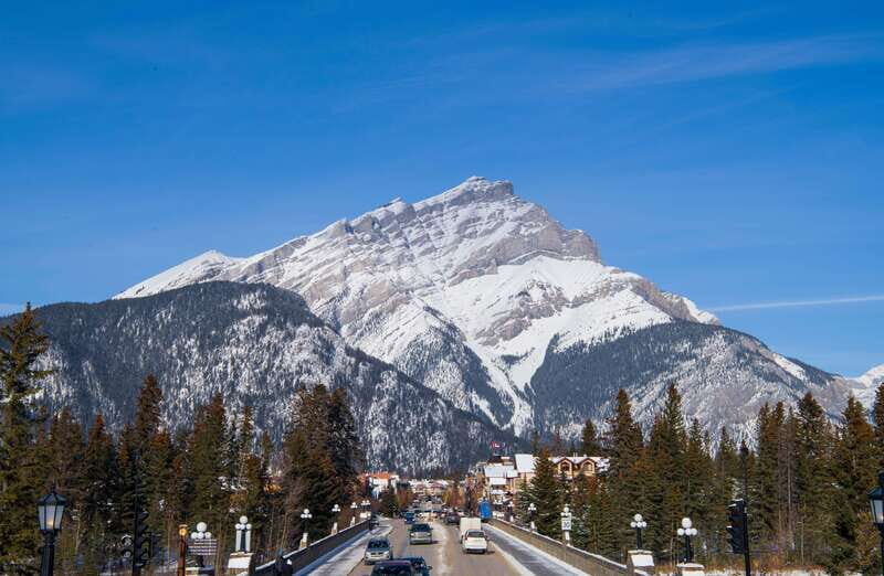 Banff: Guided Day Trip with Hotel Pickup and Drop-off - The Experience from the Traveler’s Perspective