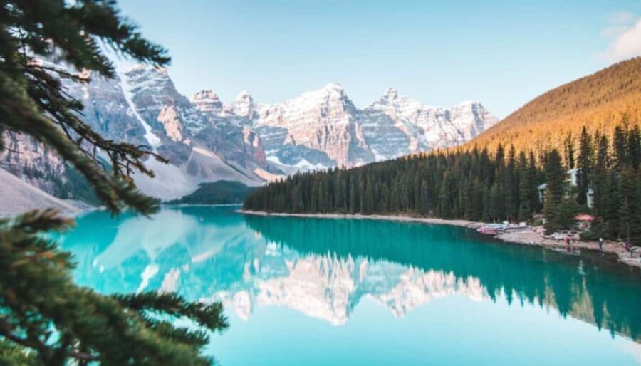 Banff: Lake Louise, Moraine Lake, Gondola, Cave & Basin Tour - Authentic Experiences & Insider Tips from Reviewers
