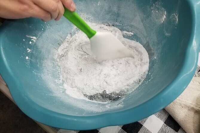 Bath Bomb Making Class - Who Will Love This Experience?