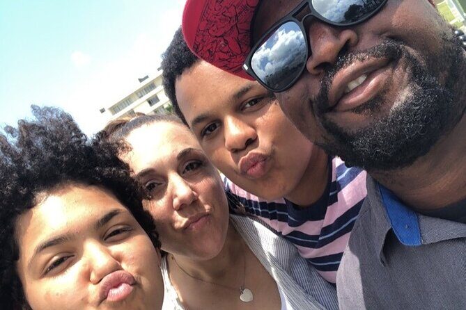 Belleville City Scavenger Hunt Excursion by Zombie Scavengers - The Sum Up