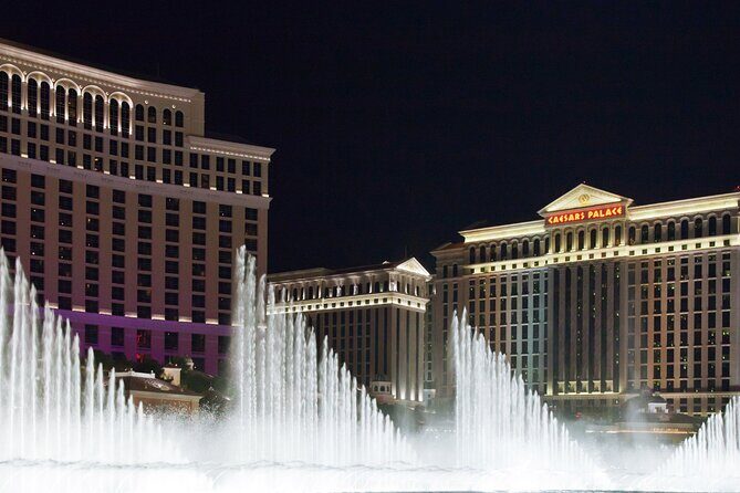 Best Boulevard of Las Vegas: A Night Walking Tour of The Strip - Spectacular Sights and Iconic Landmarks