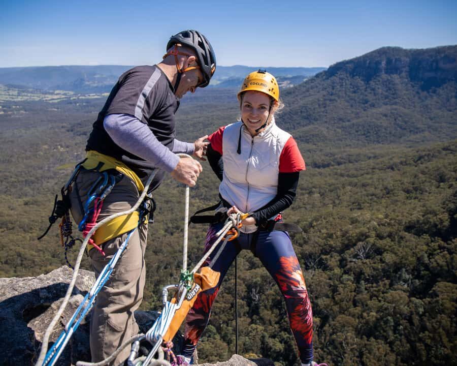 Blue Mountains: Spectacular Half Day Abseiling Adventure - What to Expect During the Experience