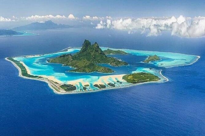 Bora Bora 30-minute Private Flight in a Light Aircraft - Who Should Book This Experience?