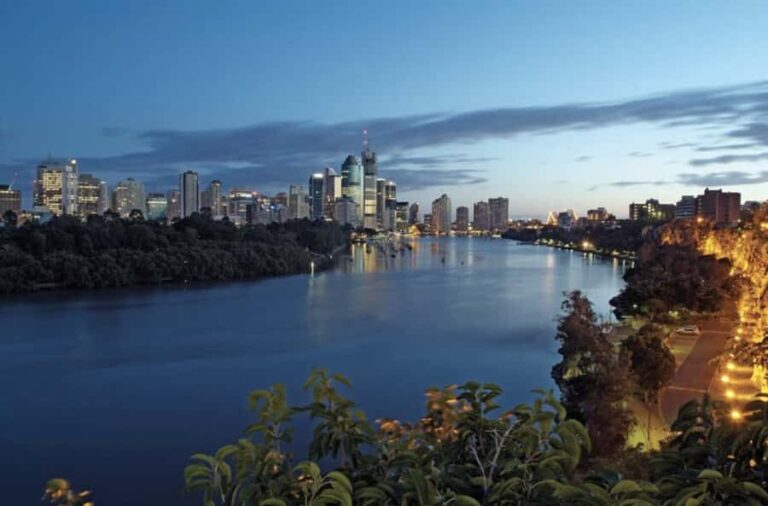 Brisbane City Twilight Abseil Adventure - The Experience Itself: Step-by-Step