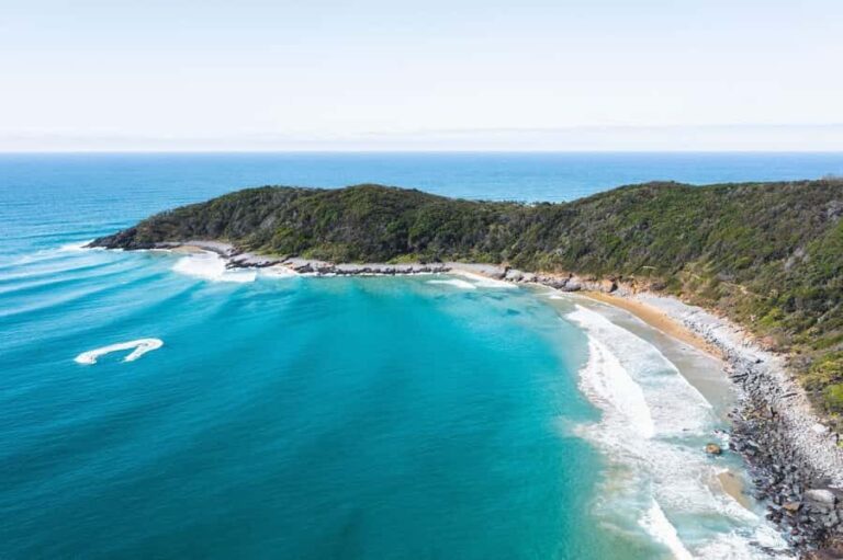 Brisbane: Sunshine Coast Hinterland & Noosa Scenic Tour - The Guide and Group Size