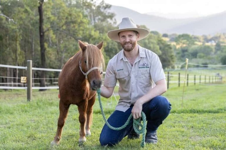 Brisbane: Trevena Glen Farm 1hr Animal Experience - Who Should Consider This Tour?