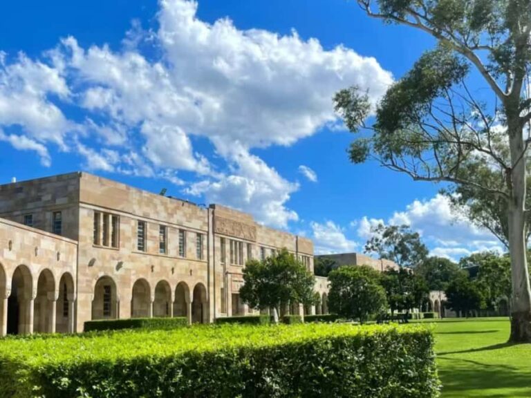 Brisbane: University of Queensland Guided Walking Tour - The Value of the UQ Guided Tour