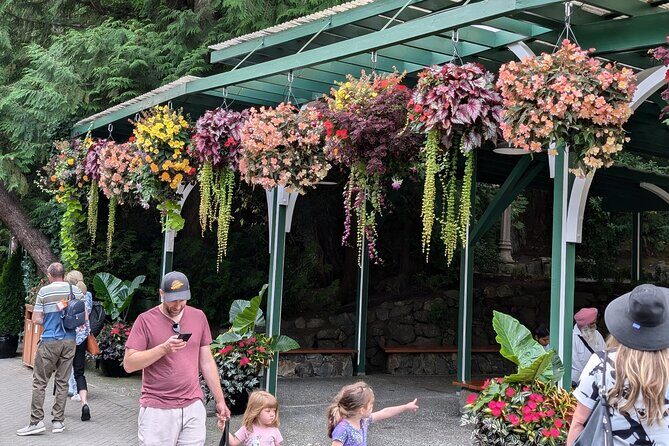 Butchart Gardens and City Private Tour - Transportation and Pacing