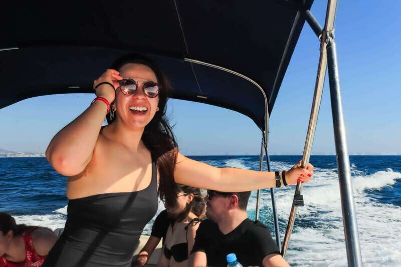 Cabo Private Yacht Tour: The Arch, Sea Lions & Scenic Beach - Who Would Love This Tour?