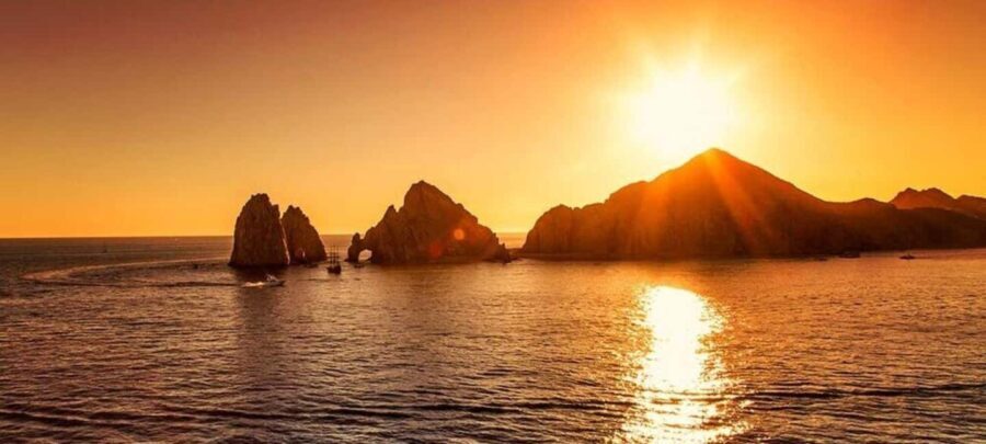 Cabo San Lucas: Sunset Dinner - What to Expect from the Cabo San Lucas Sunset Dinner Cruise