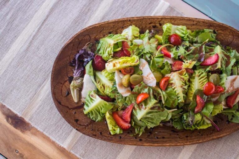 Cabos: Cabo Wave Cruise with Snorkeling, Lunch & Open Bar - What Makes This Tour Stand Out