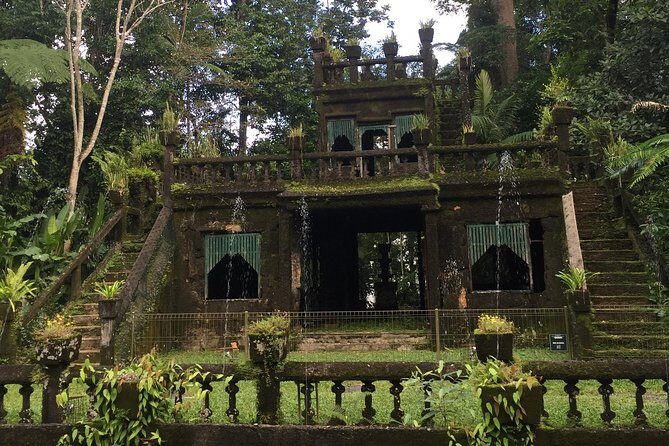 Cairns Paronella Park Herberton and Wild life Tour - How the Experience Adds Up