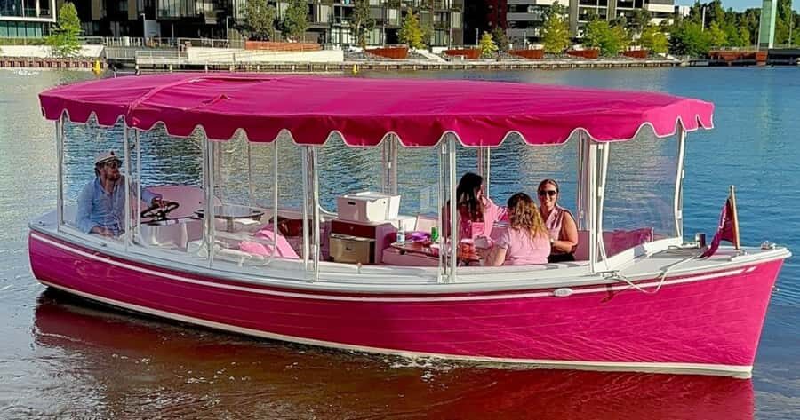 Canberra: Lake Burley Griffin Self-Drive Electric Boat - The Itinerary and What to Expect