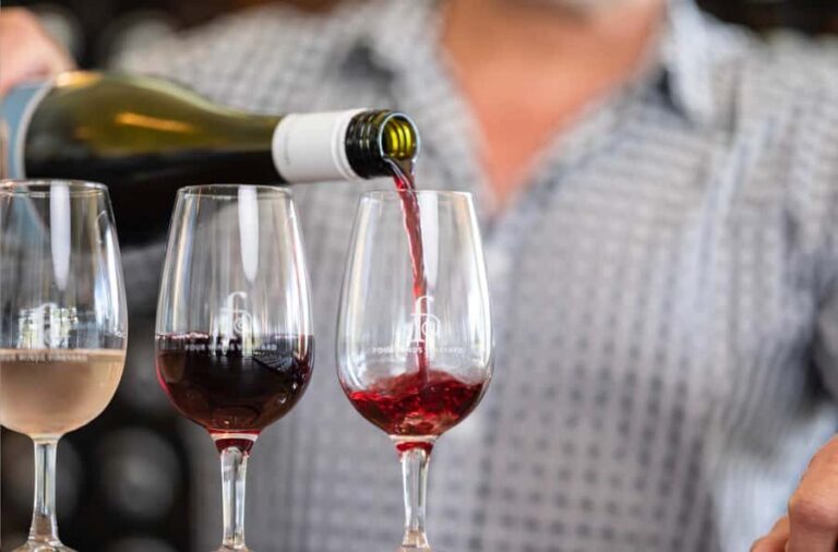 Canberra: Private Wine Discovery Tour with Lunch - A Closer Look at the Itinerary and Experience