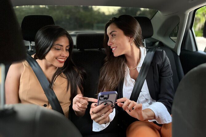 Cancun Airport: Private transportation in sedan/van - Vehicle Options and Comfort