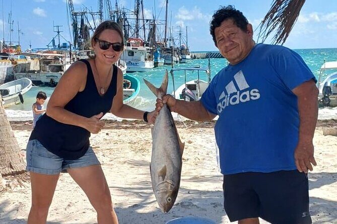 Cancun Beach Seafood Barbecue Class in a Kombi - How to Make the Most of Your Day