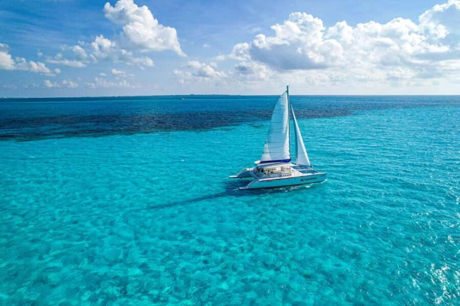 Cancun: Chichen Itza + Catamaran to Isla Mujeres combo in 2 days - Who Will Love This Tour?