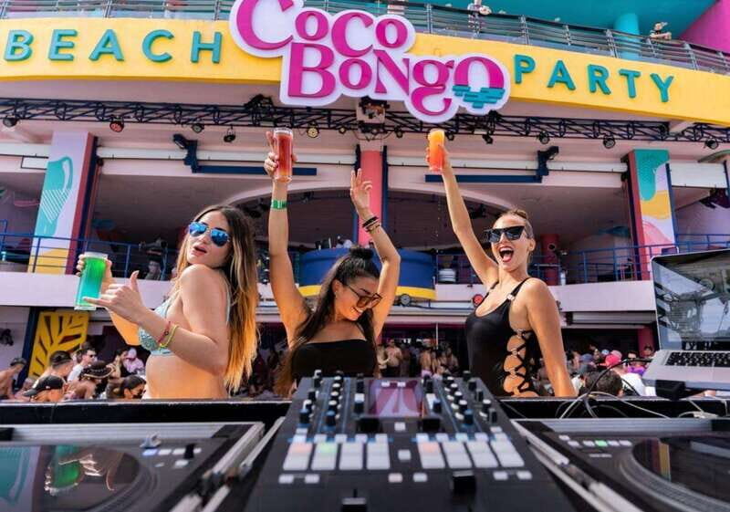 Cancún: Coco Bongo Beach Party Celebrity Package - The Real Value of the Package
