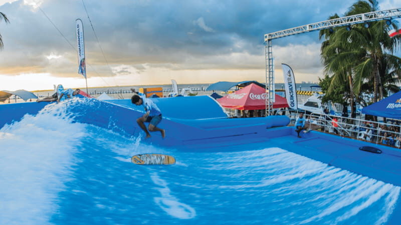 Cancun: Flowrider Surfing Experience - The Experience Itself