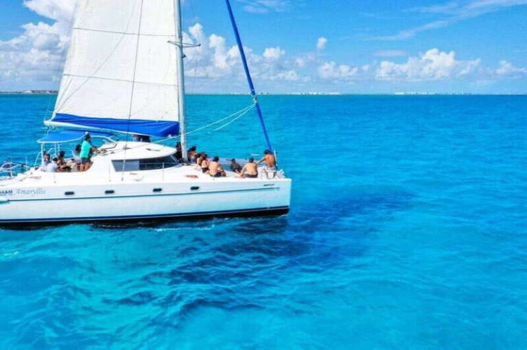 Cancun: Half Day Private Catamaran with Snorkeling. 25 guest - The Itinerary Breakdown