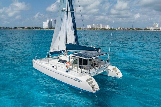 Cancun: Private Catamaran with Open Bar & Snorkeling Option - What’s Included & What’s Not