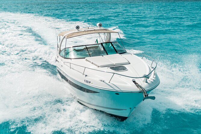 Cancun Private Luxury 37ft Yacht for 12 people - Detailed Review of the Experience