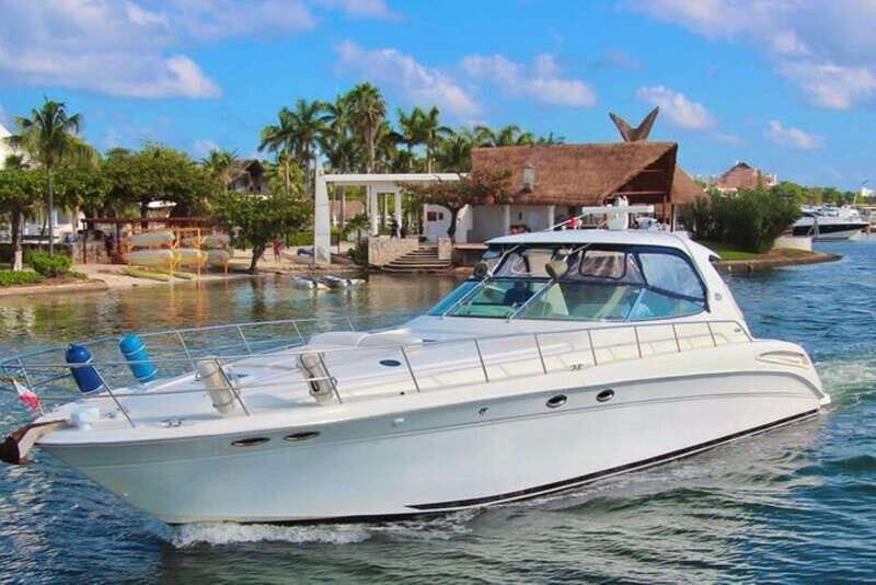 Cancun private yacht Sea Ray Sundancer 60 feet - Why This Tour Offers Great Value