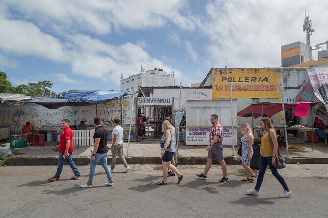 Cancun Street Food, Urban Art and Local Market Experience - The Pacing and Group Dynamics