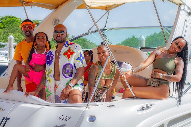 Cancun Yacht Rental for a private Caribbean Experience - Who Will Love This Experience?