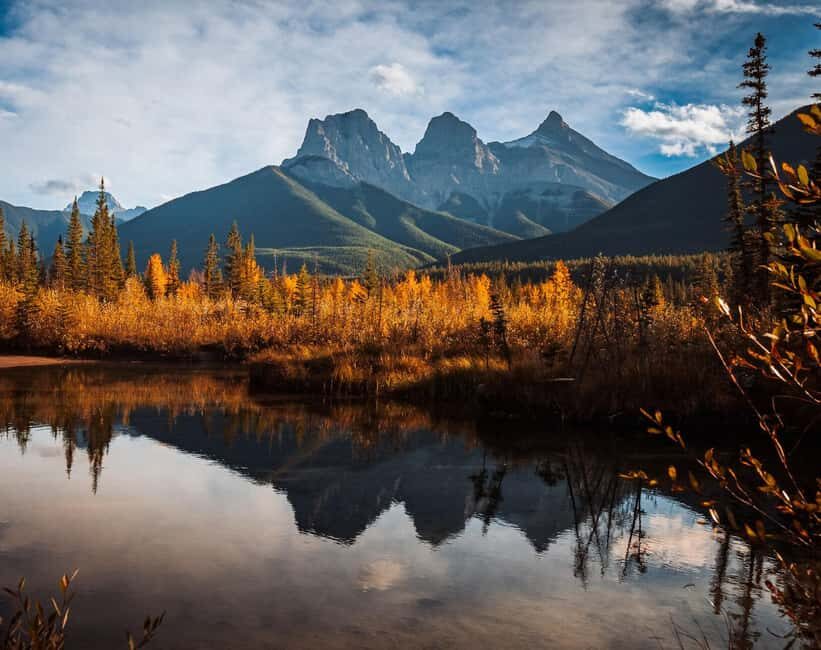Canmore: Sunset Tour and Evening Nature Walking - Deep Dive into the Experience