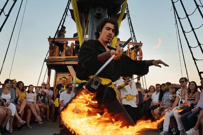 Capitan Hook, Pirates Show and Ship Dinner at Cancun - Practical Details and Considerations