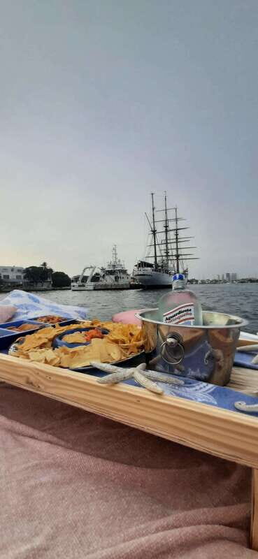 Cartagena: Private Sunset and Night Boat Tour - Why This Tour Offers Excellent Value