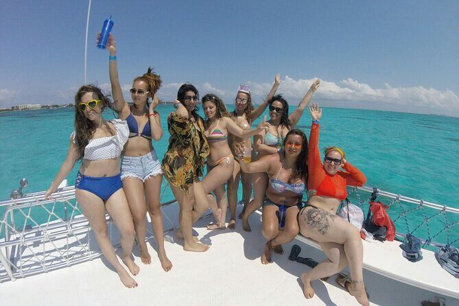 Catamaran Party Boat Cancun - Authentic Insights from Reviewers