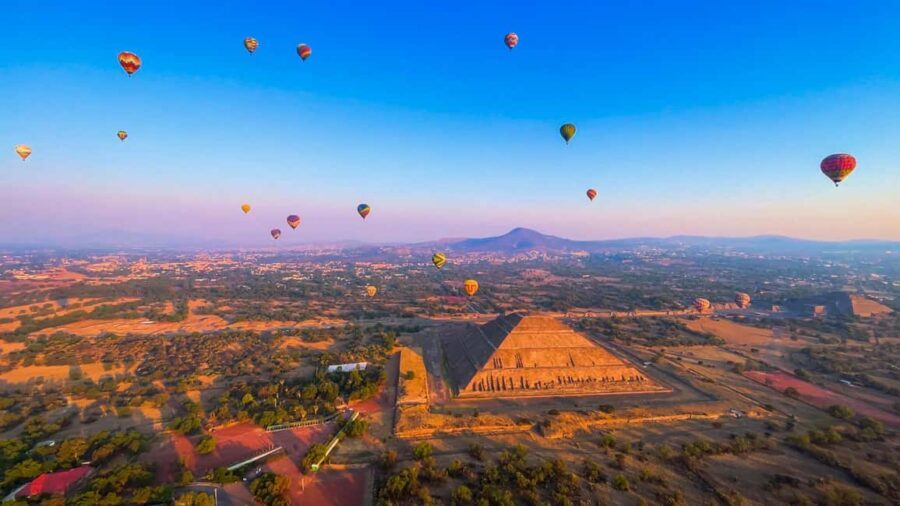 CDMX: Teotihuacan Hot Air Balloon with Breakfast - The Flight Certificate and Breakfast