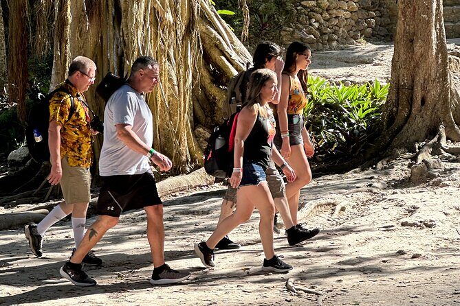 Chacchoben Mayan ruins with tour guide - The Transportation & Timing