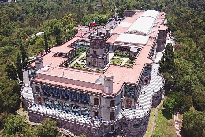 Chapultepec Castle Tour: Walk Through Gardens, History, and Views - Why This Tour Works Well