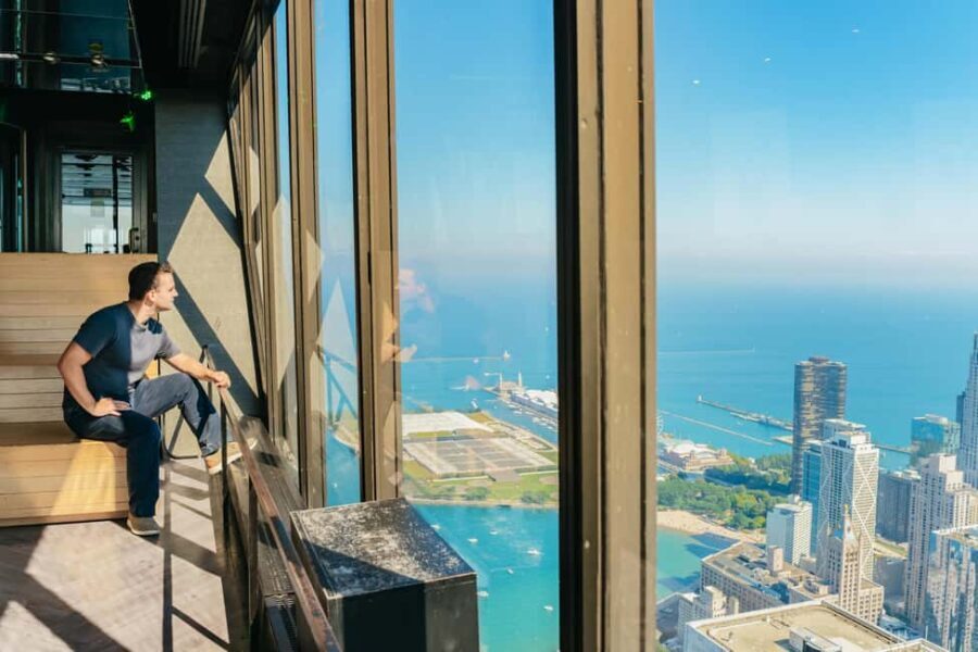 Chicago: 360 CHICAGO Observation Deck Ticket - The Thrill of TILT
