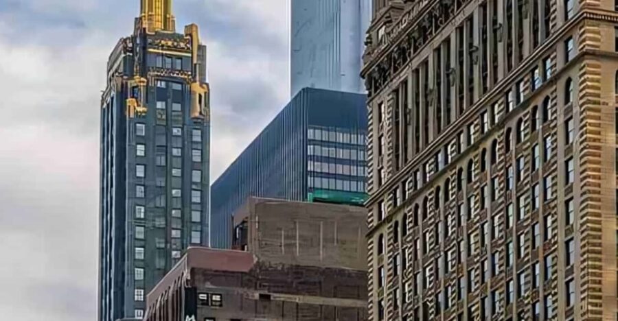 Chicago Highlights Private Walking Tour With A Guide - Detailed Breakdown of the Itinerary