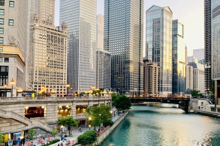 Chicago: Magnificent Mile Tour With Optional 360 Chicago - Authentic Insights from Past Participants