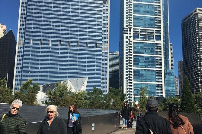 Chicago Milwaukee and Lakes 6 Day Tour - Who Should Consider This Tour?