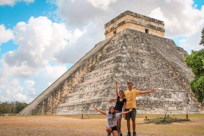 Chichen Itzá Full-Day Tour with Cenote Experience and Meals - Transportation and Group Size