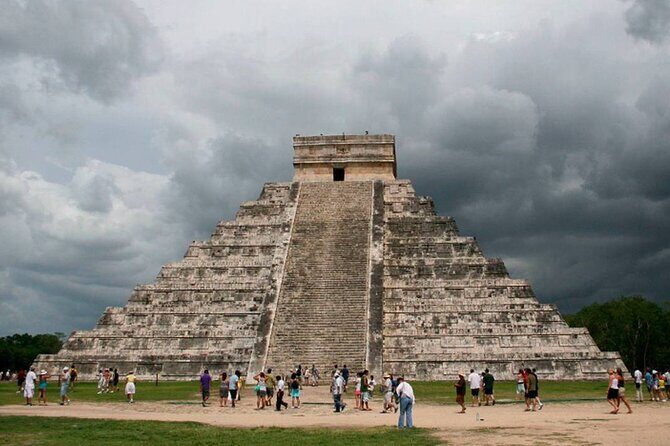 Chichen Itza, Ikkil& Hubiku & Valladolid from Playa del Carmen - Transportation and Group Size