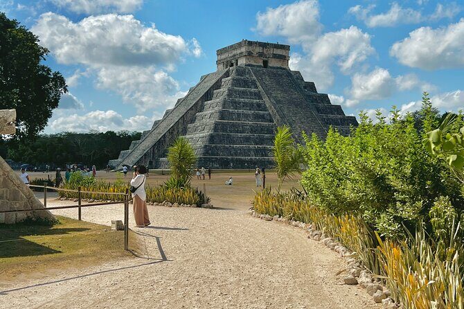 Chichen Itza Tour and 2 Cenotes from Valladolid small group - What Makes This Tour Stand Out?