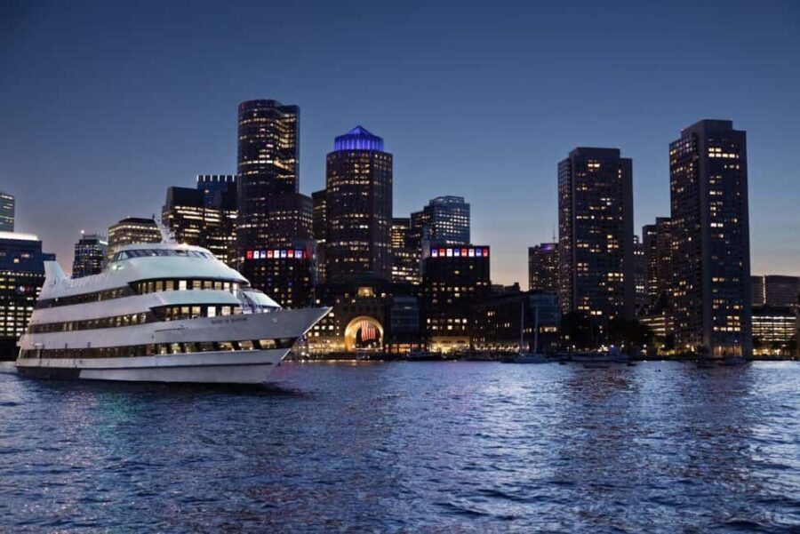 City Cruises Boston: Harbor Buffet Lunch or Dinner Cruise - Who Should Consider This Cruise?