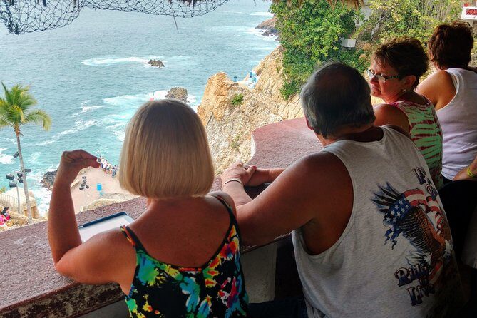 City Tour & Sunset High Cliff Divers by Night w/Different Choices - Pricing and Perceived Value